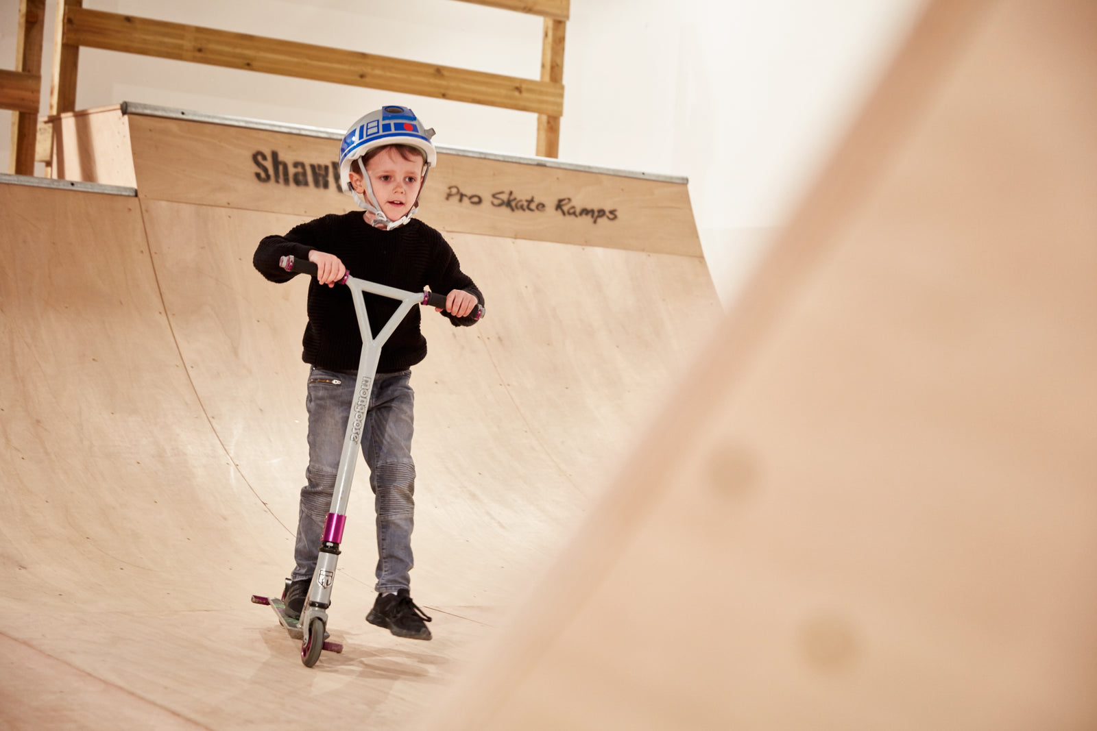 Personalised Half-Pipe – SB Skate Ramps